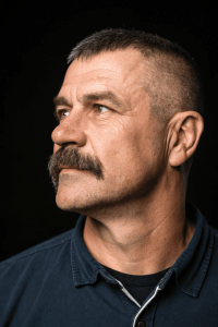 19 Wild Horseshoe Mustache Styles You Gotta See to Believe