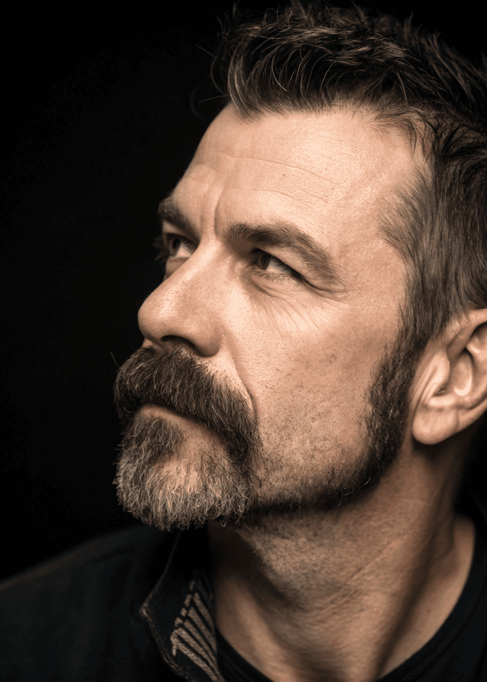 19 Wild Horseshoe Mustache Styles You Gotta See to Believe